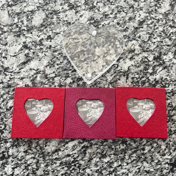 Accents | Hearts Frames | Poshmark